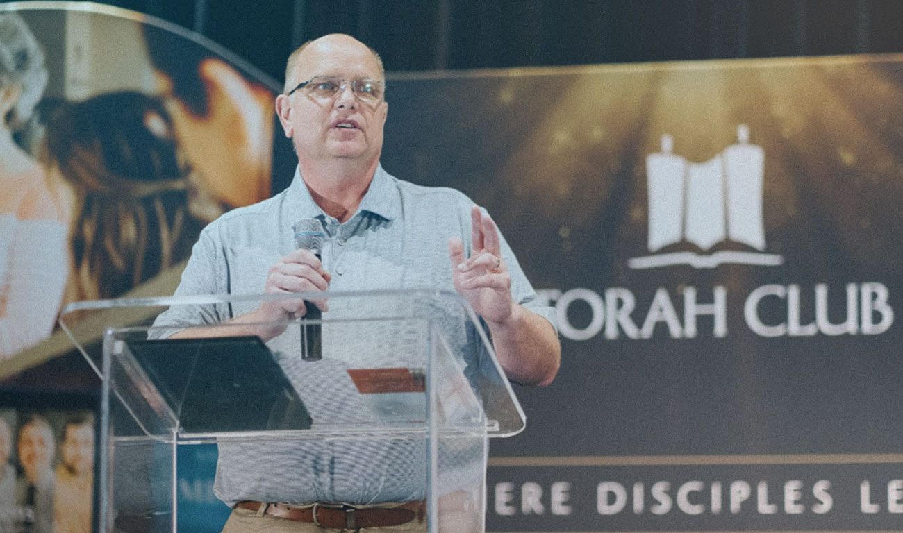 When a Baptist Pastor Encountered Torah | Read | Messiah Online | FFOZ
