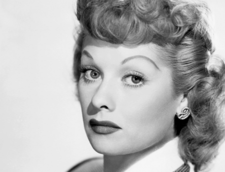 10 Timeless Lucille Ball Quotes to Inspire and Make You Laugh